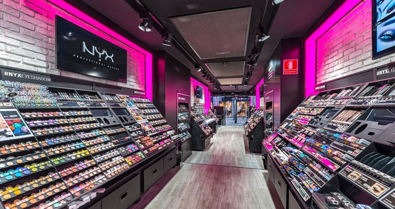 13 Retailers Leveraging Tech to Elevate the In-Store Experience